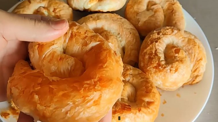 Sipariş İçin Yada Sevdiklerinize Pul Pul Börek Tarifi » İlk Hobi